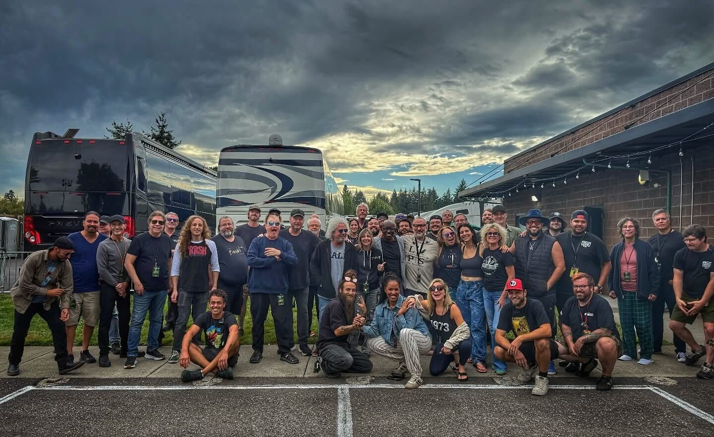 Men At Work Wraps Up 2025 Summer Tour With Toto & Christopher Cross ...